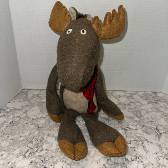Toys | Hallmark Plush Moose Broose The Moose With Scarf 15in Stuffed ...